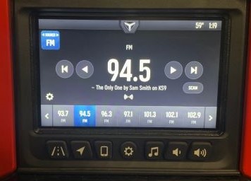 Overview of the 2020+ 7" Display Powered by RIDE COMMAND | Polaris ...